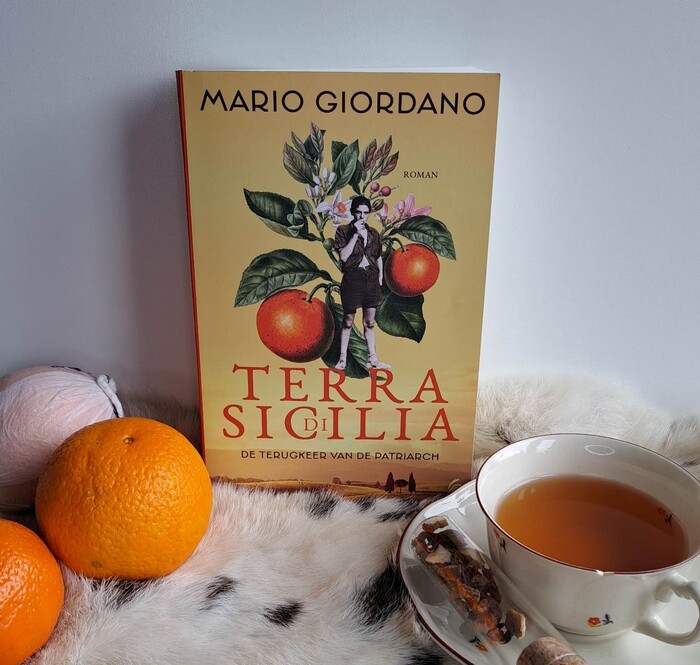 Mario Giordano :: Annelies leest