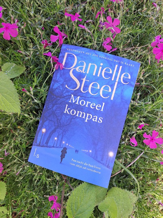 Moreel kompas- Danielle Steel :: Annelies leest